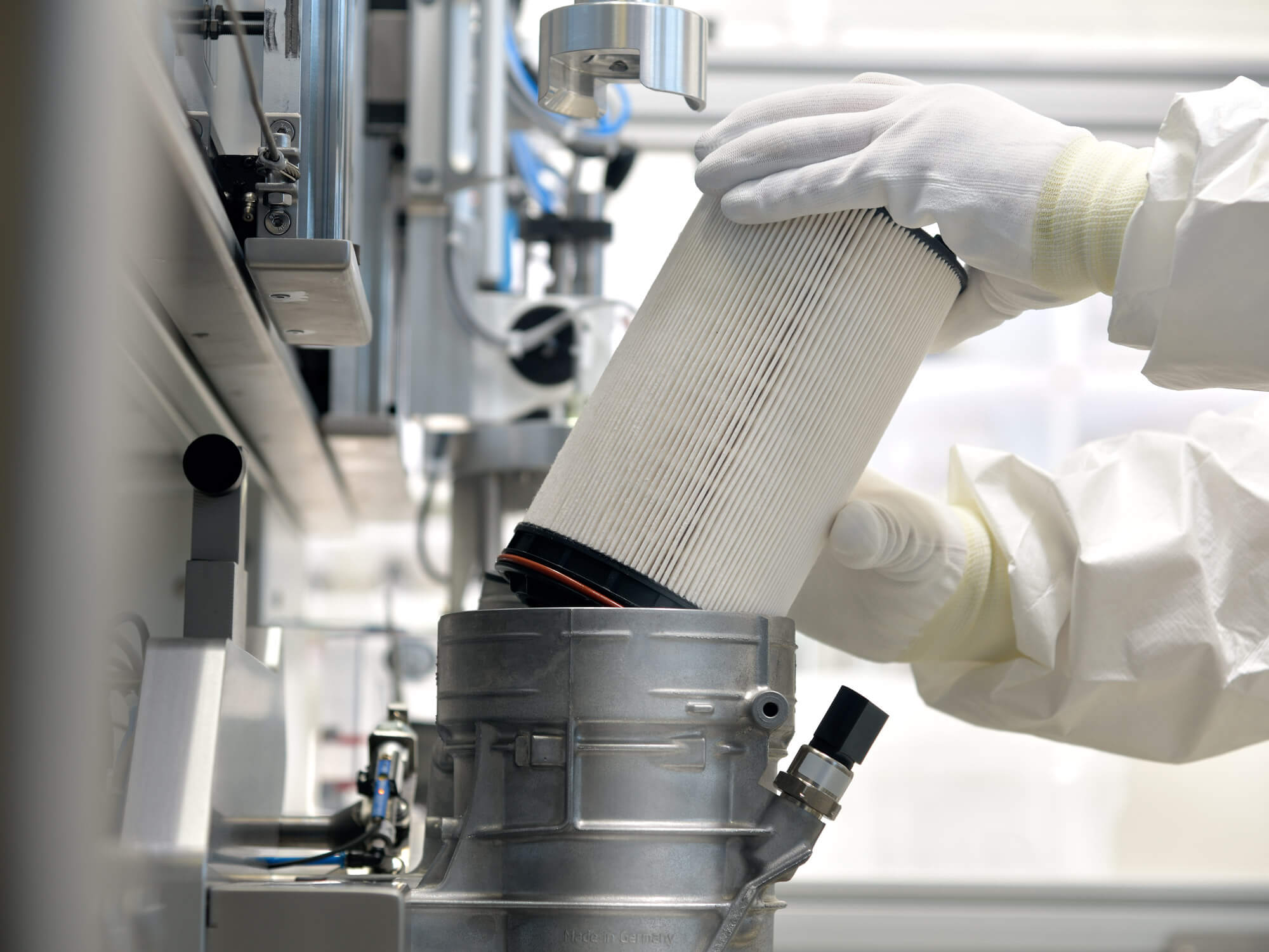 Robust fuel filter modules for power trucks